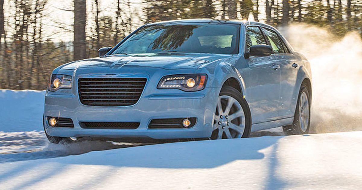 Chrysler aims awd 300 at Snow Belt | Automotive News