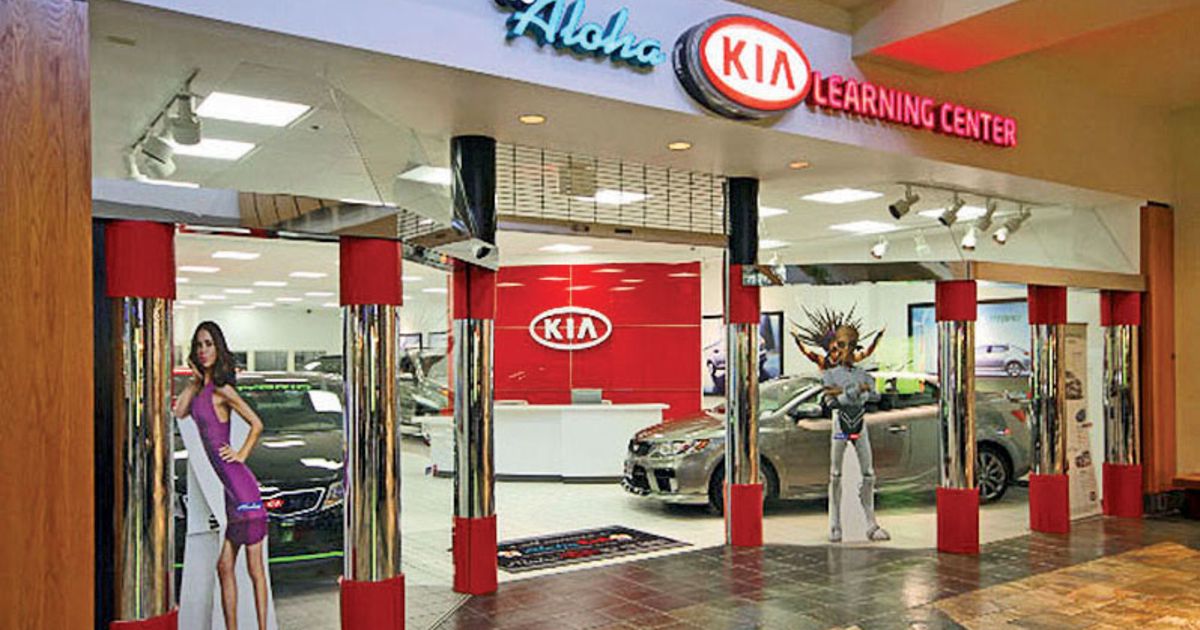 Eat at the food court, buy a car | Automotive News