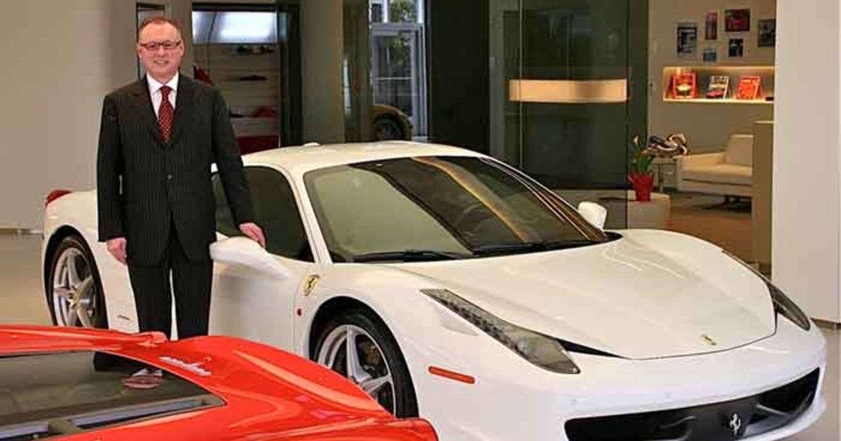 Sharp stores, smooth processes | Automotive News