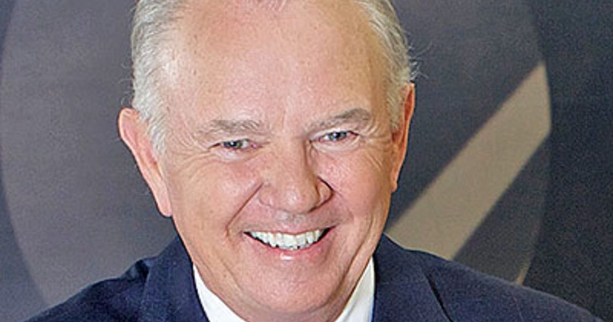 AutoNation CEO Jackson joins World Congress | Automotive News