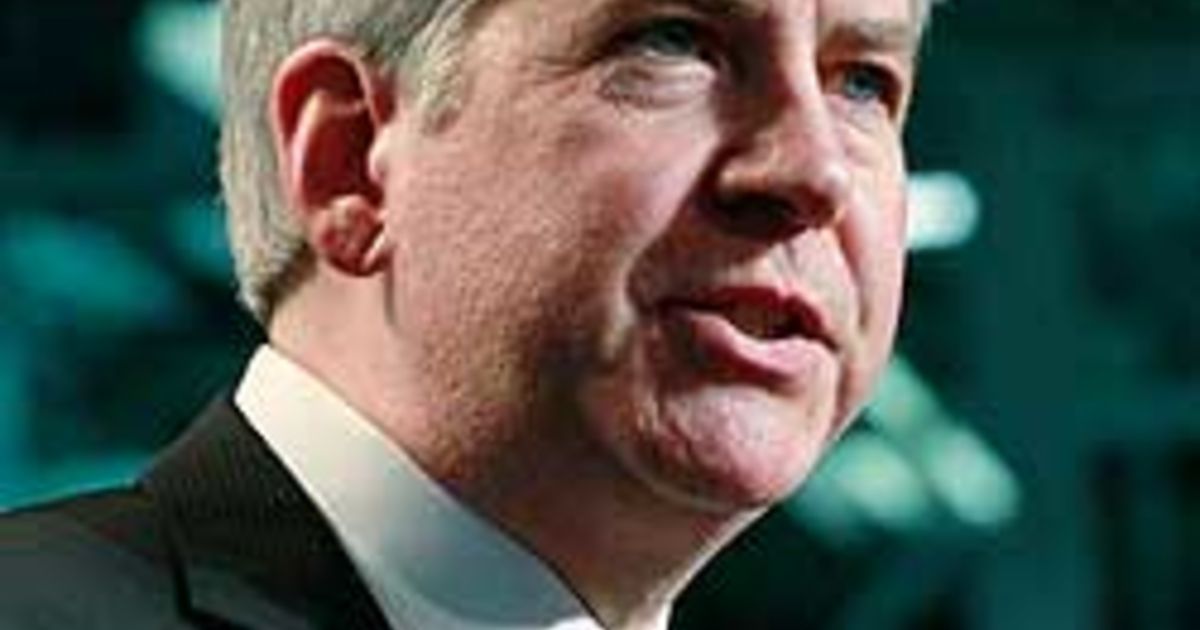 Romney gets no Snyder support in run dogged by auto bailout ...