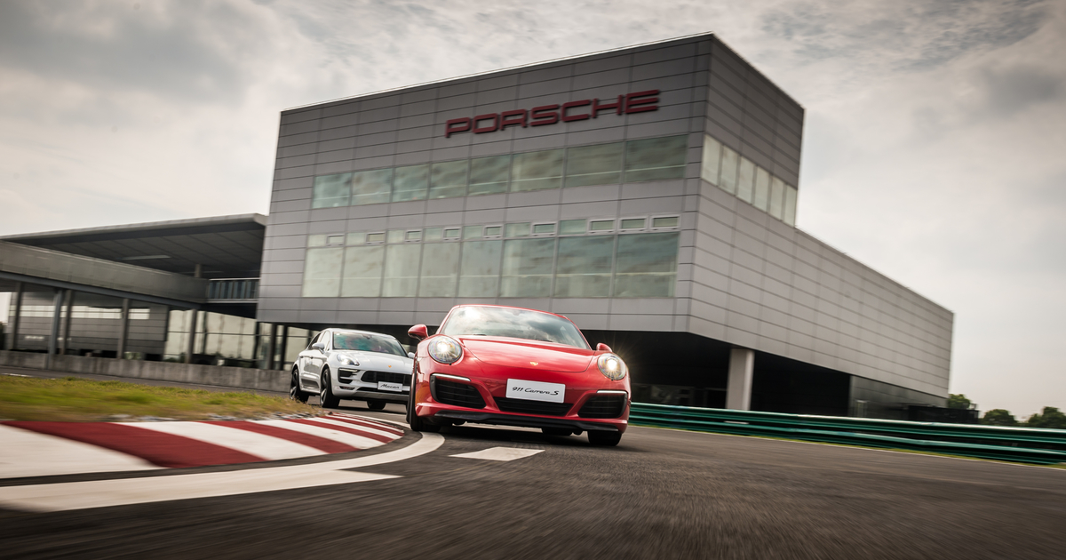 Porsche seeks cooperation with Chinese tech giants | Automotive News