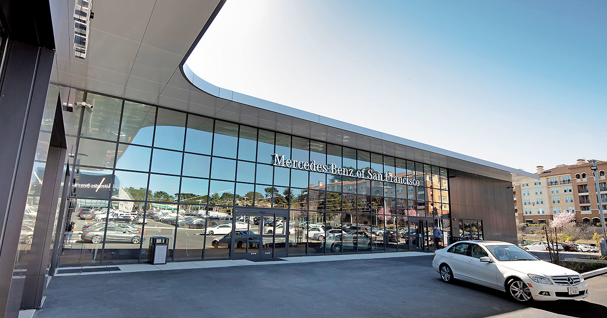 New-look Mercedes-Benz stores leans into digital | Automotive News