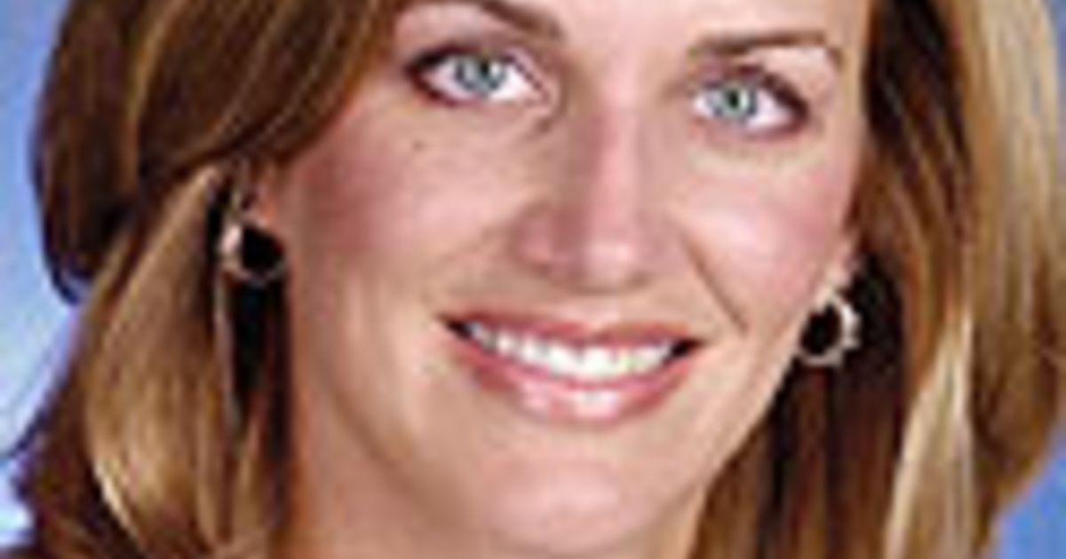 Julie Roehm leaves Chrysler group to join Wal-Mart | Automotive News