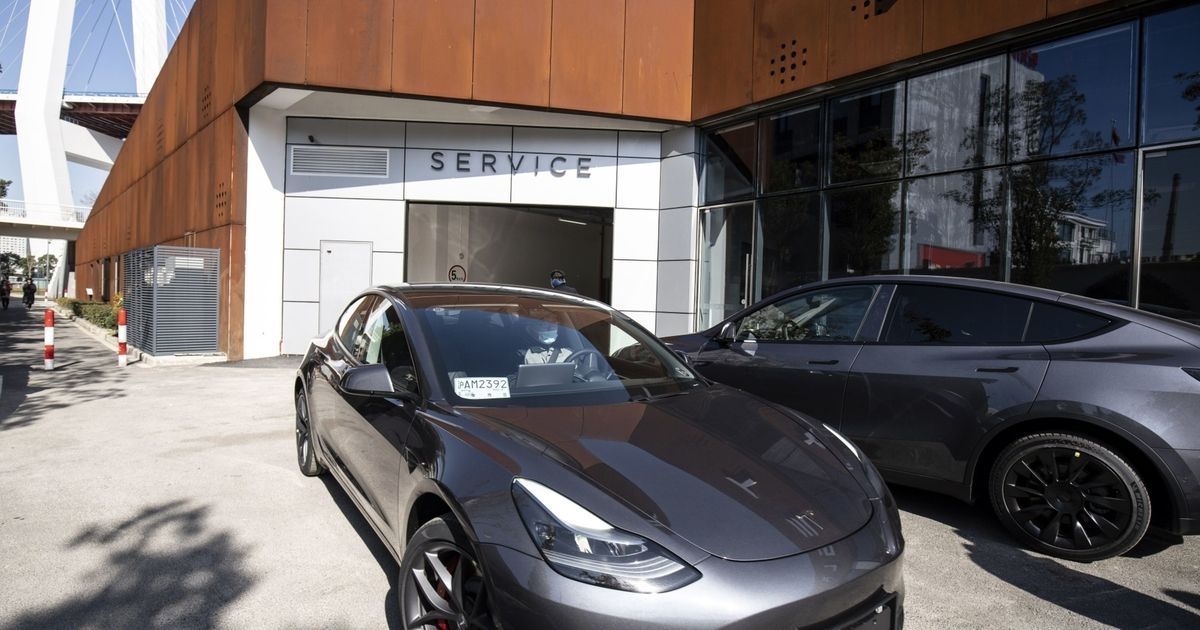 Tesla slashes Model 3 prices in Japan | Automotive News