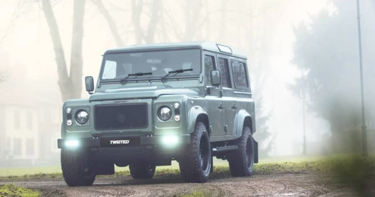 DAILY DRIVE PODCAST: March 19, 2021 | Rebuilding classic Defenders with ...