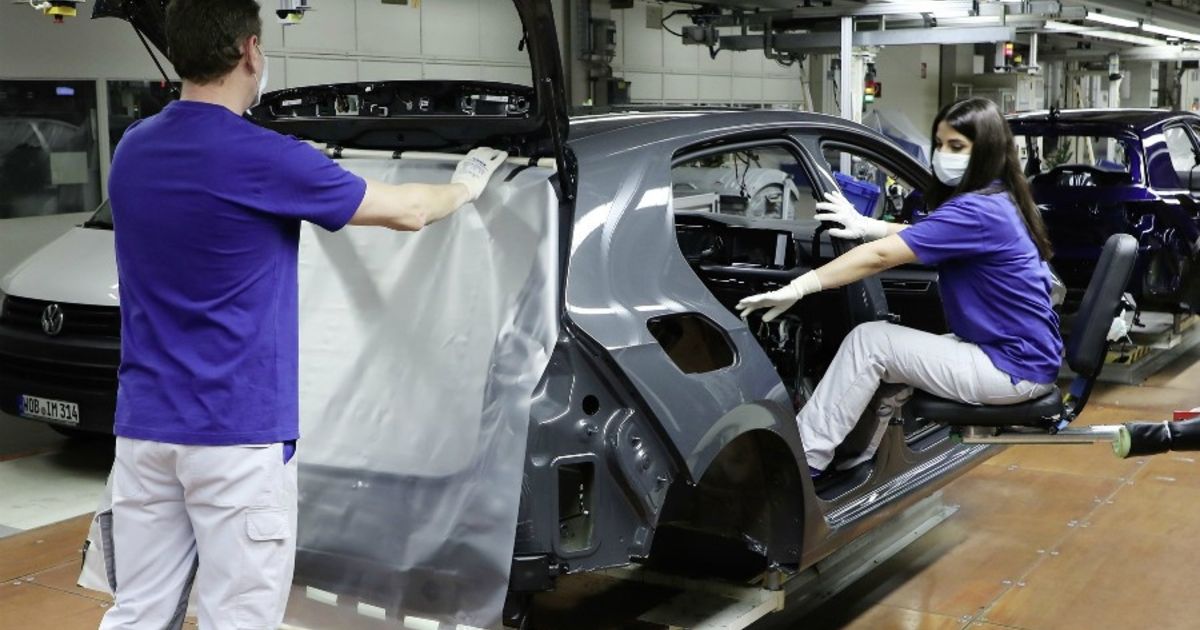 VW produces masks in China for European employees | Automotive News