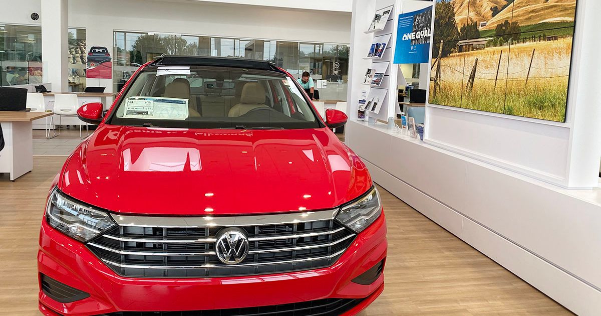 VW: A weak stretch ends on positive note | Automotive News