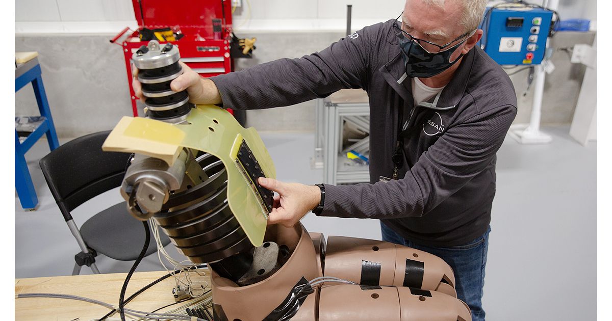 Nissan adds $40M safety advancement lab to Mich. engineering center ...