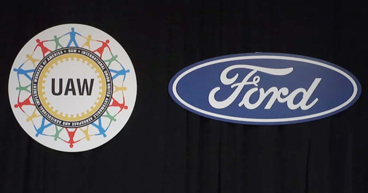 Workers ratify UAW-Ford contract with 56% in favor | Automotive News
