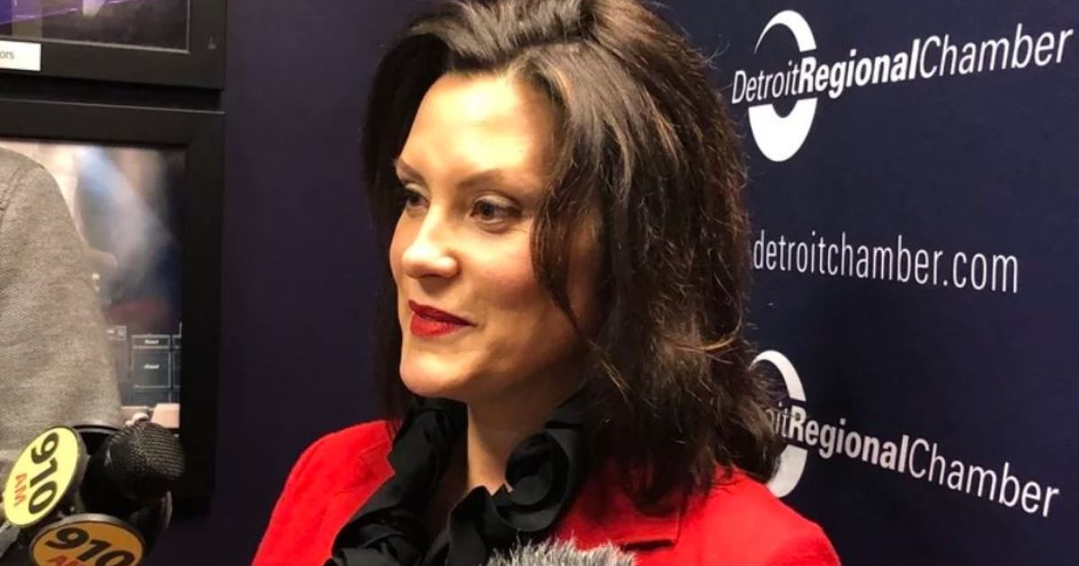 Michigan Governor Whitmer is talking to UAW and carmakers to avert ...