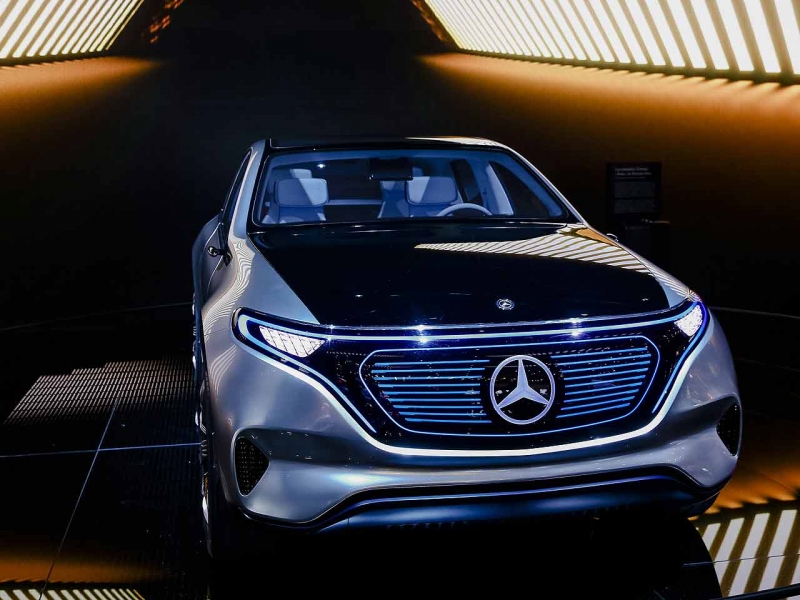Mercedes plans electric S class to challenge Tesla