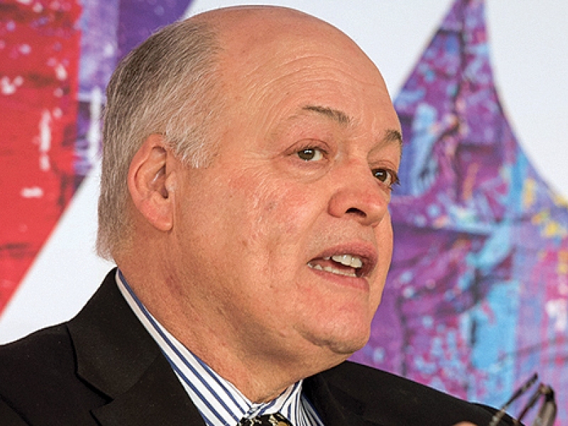 Ford's blue sky CEO has investors treading water