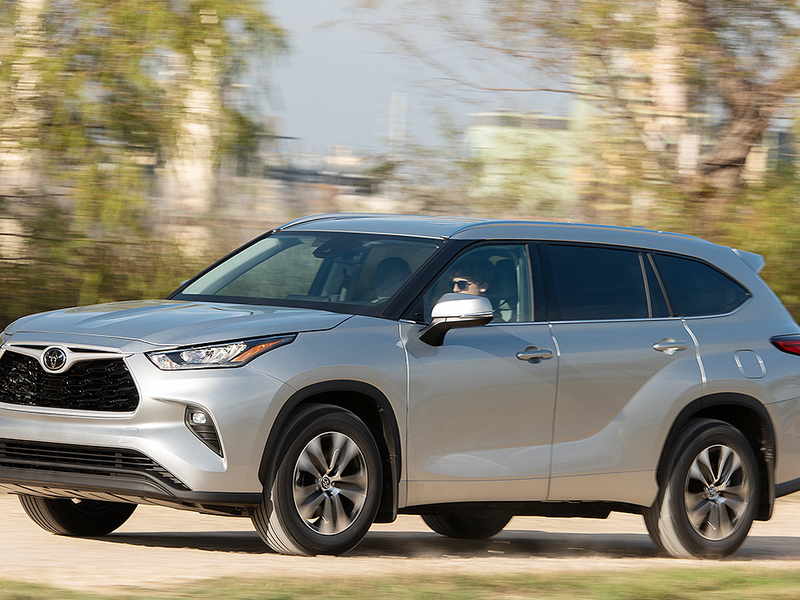 2020 Toyota Highlander: The Camry of large crossovers