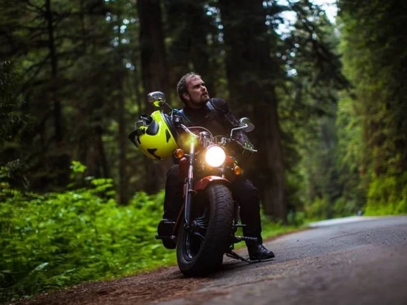 David Johnson, automotive journalist, found dead at 43 | Automotive News