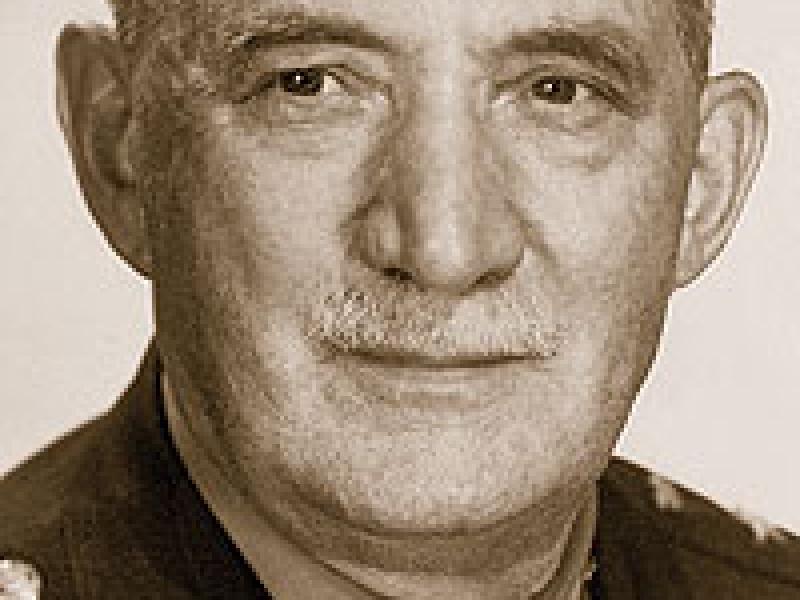 Knudsen led the switch to a wartime economy