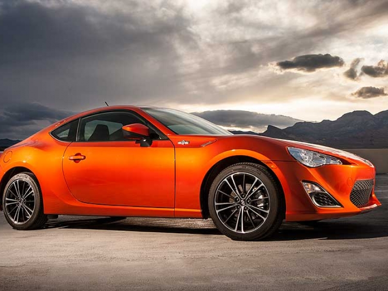 Scion unveils lightweight FR-S sporty coupe
