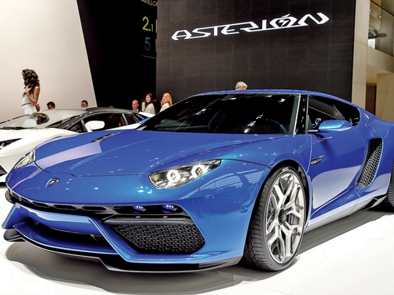 Lambo concept hints at move to less extreme looks