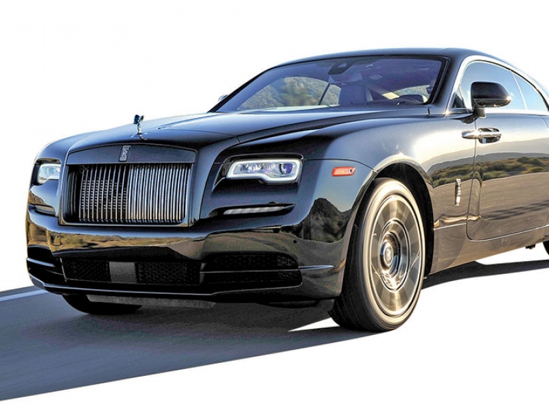 Rolls-Royce seeks a more modern look