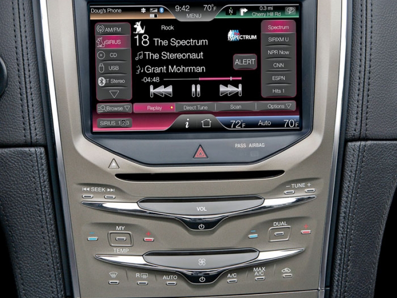 Ford to upgrade, extend warranty on MyFord touch-screen system