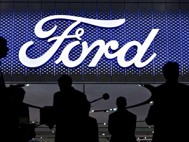 Ford puts huge ad account up for review