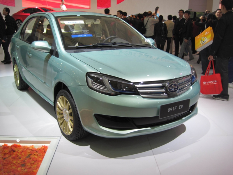 FAW builds its first plug-in and EV | Automotive News