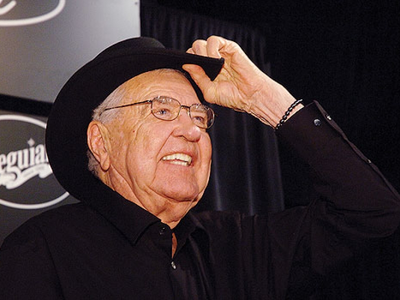 John Luft's Instagram, Twitter & Facebook on IDCrawl