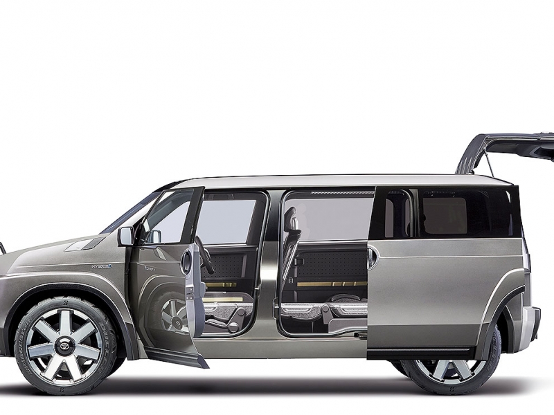 Toyota readies sporty, boxy hybrid concepts for Tokyo | Automotive News