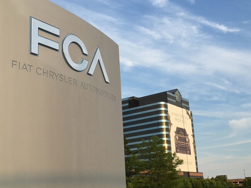 FCA tapping two executives to replace longtime powertrain chief