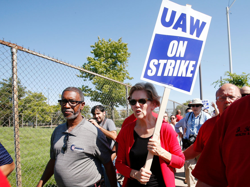 Why Democrats keep showing up on UAW picket lines at GM