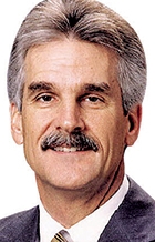 GM Financial ready to compete in 2015 | Automotive News