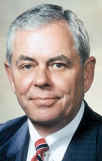 In Lutz's view, Eaton did a bang-up job at Chrysler | Automotive News