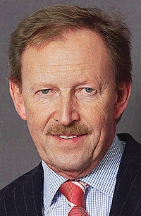 Mahle CEO: Most engines will be smaller by 2012 | Automotive News