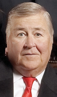 Gillman led one of Texas' biggest dealer groups | Automotive News