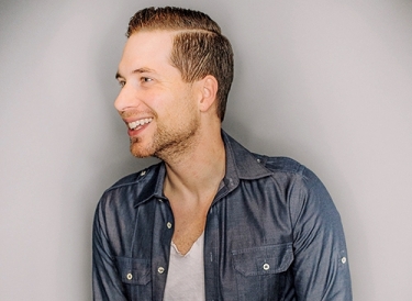 2017-40u40-Jason-Vena | Automotive News