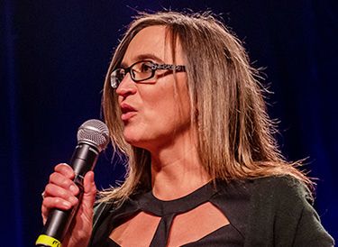 2020-leading-women-kim-day | Automotive News