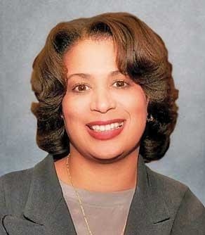 2010-leading-women-Felicia-Fields-Ford-Motor-Co | Automotive News