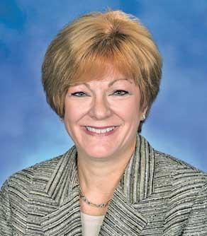 2010-leading-women-Nancy-Rae-Chrysler-Group | Automotive News