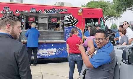 2017-AutoNation Ford Gulf Freeway | Automotive News