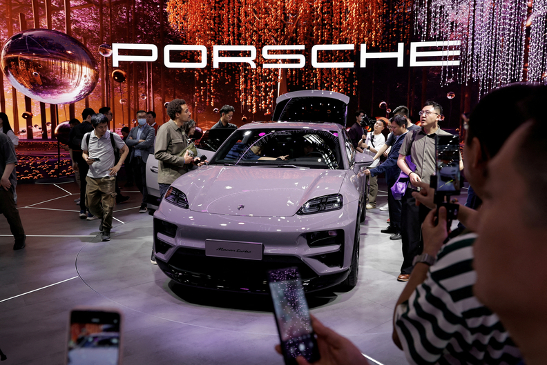Porsche replaces top China exec as sales slide | Automotive News