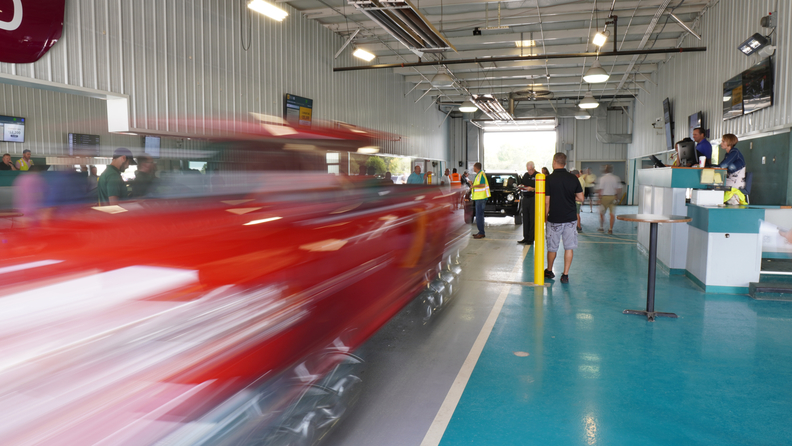 Carvana sets plans for ADESA auction network in motion | Automotive News