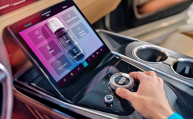 How GM attracts tech talent for software, electrification | Automotive News