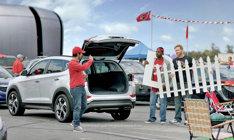 Hyundai kicks off rookie season with NFL | Automotive News