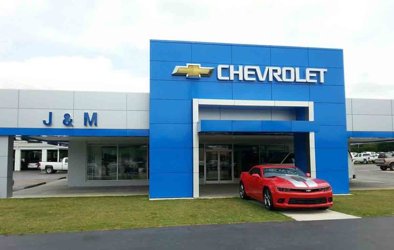 Ford-Lincoln, Nissan, Stellantis, Chevy dealerships acquired in Q3 ...