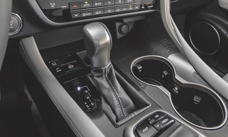 Lexus RX showcases new infotainment interface | Automotive News