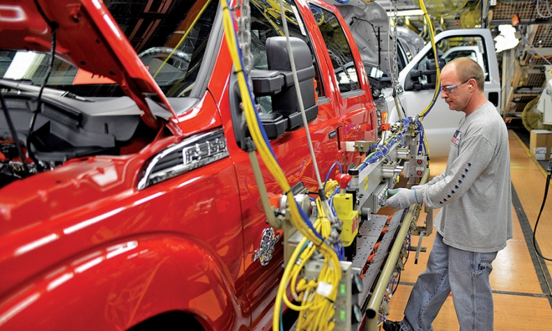 Ford expands Super Duty capacity at Kentucky plant | Automotive News