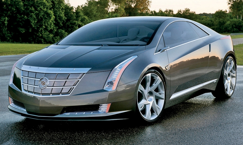 Escalade keeps bling, brawn in Caddy lineup | Automotive News