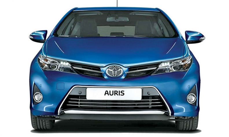 Auris is first car with Toyota's 'keen look' | Automotive News