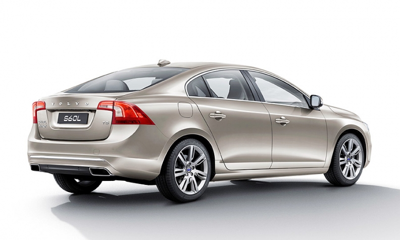 Volvo to pitch long-wheelbase S60 as 'executive car' | Automotive News