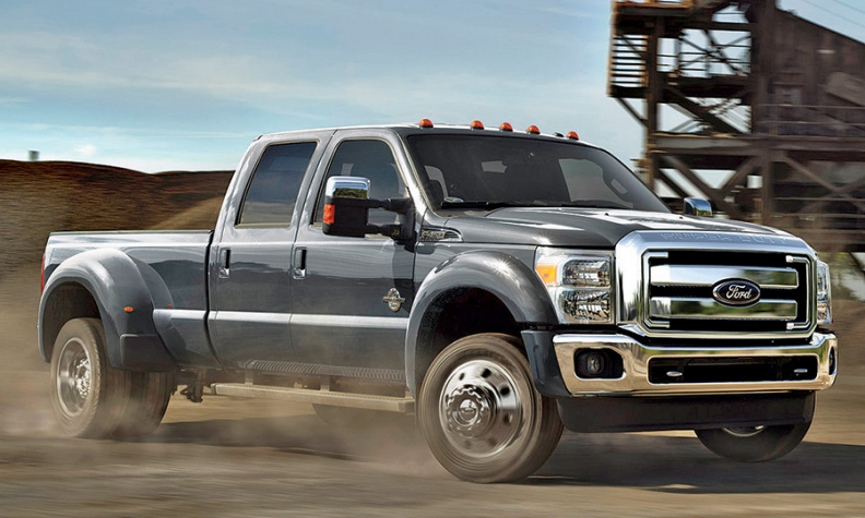Ford brings underhood beef to big-truck battle | Automotive News